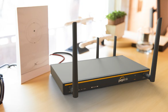 Peplink B One Router - Waveform