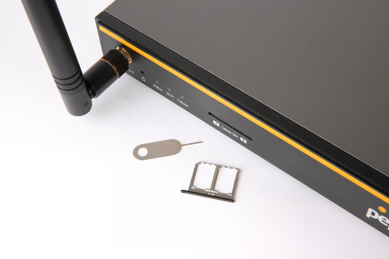 Peplink B One Router - Waveform