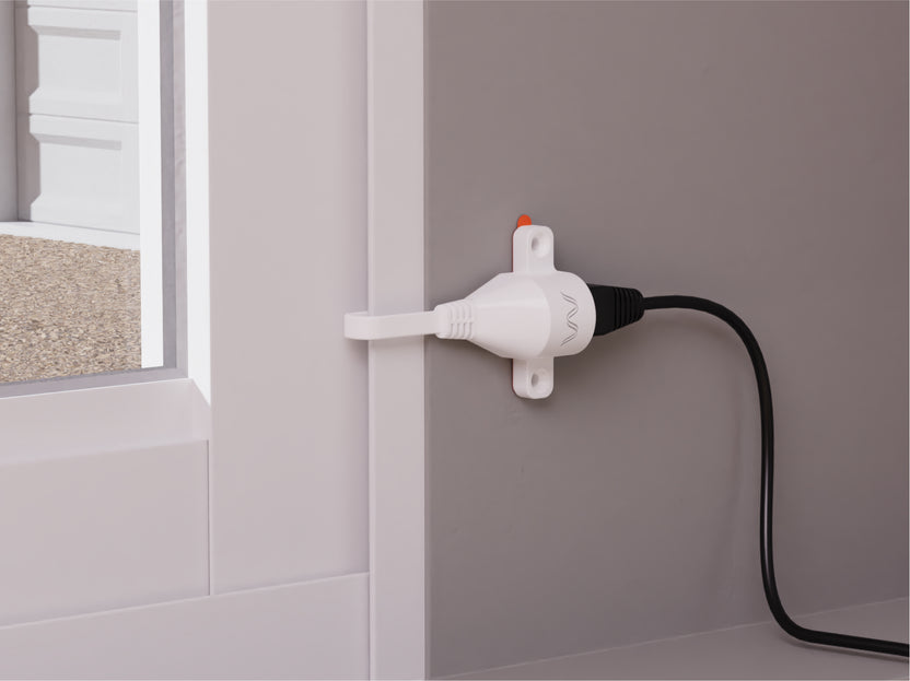 Waveform Ethernet Window Entry Cable: Ultra-Flat, High-Performance Pas